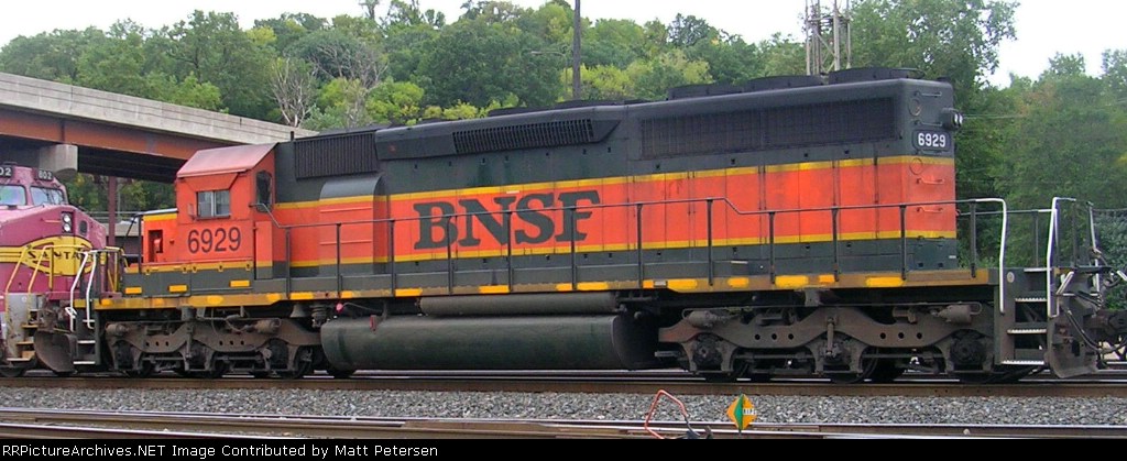 BNSF 6929